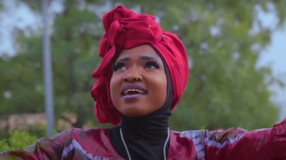 ZIKIRI BINTOU – LA PAIX AU MALI (CLIP) – BAMADA-CITY